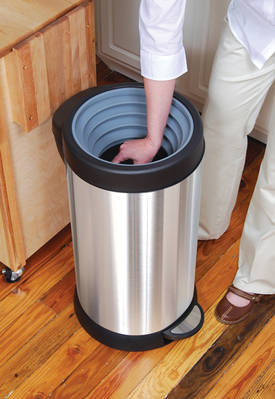 Smashcan: trashcan with telescoping rubber lid for compressing your ...