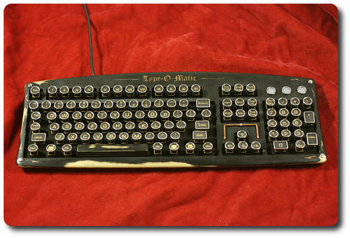 Distressed steampunk keyboard - Boing Boing